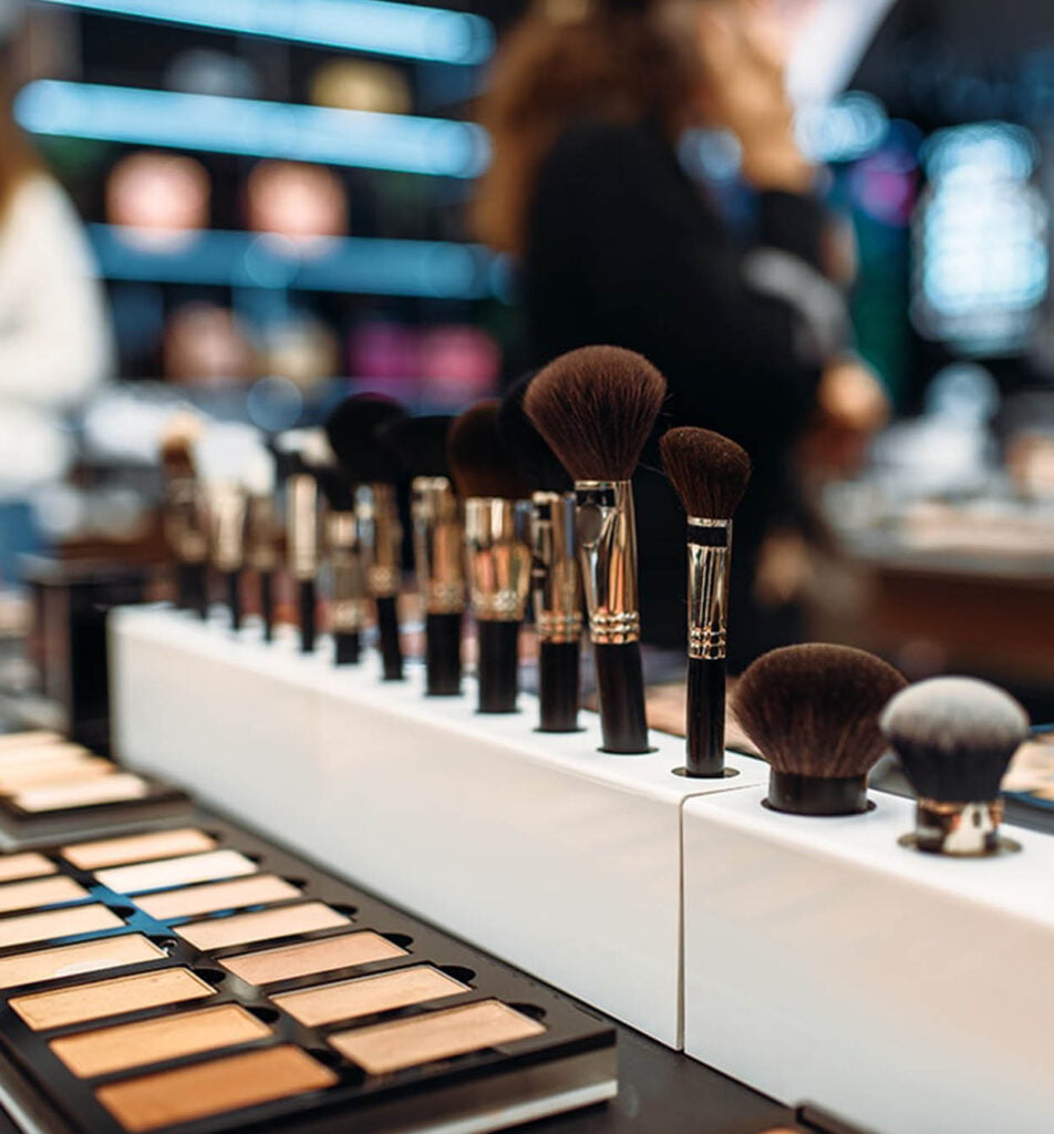 Junte-se a nossa equipe - Authentic Studio by Yoko Saito